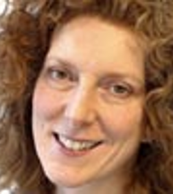 Dr Anne Hunt - The Association for Science and Discovery Centres